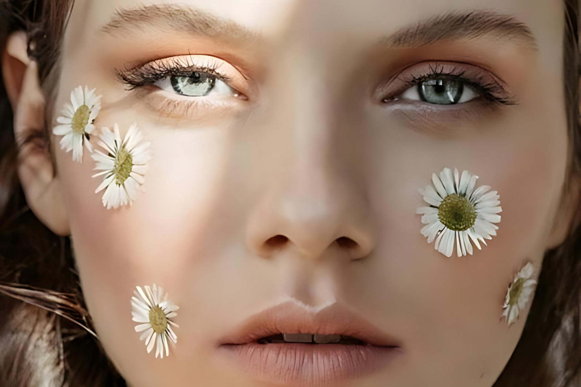 Maquillage et acné : comment maquiller une peau acnéique ? – Reborn Paris
